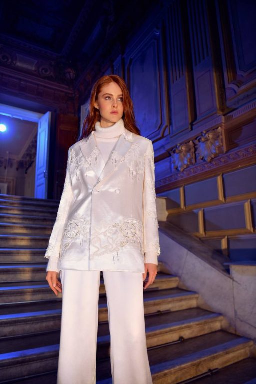 Каталог – Ante Meridiem